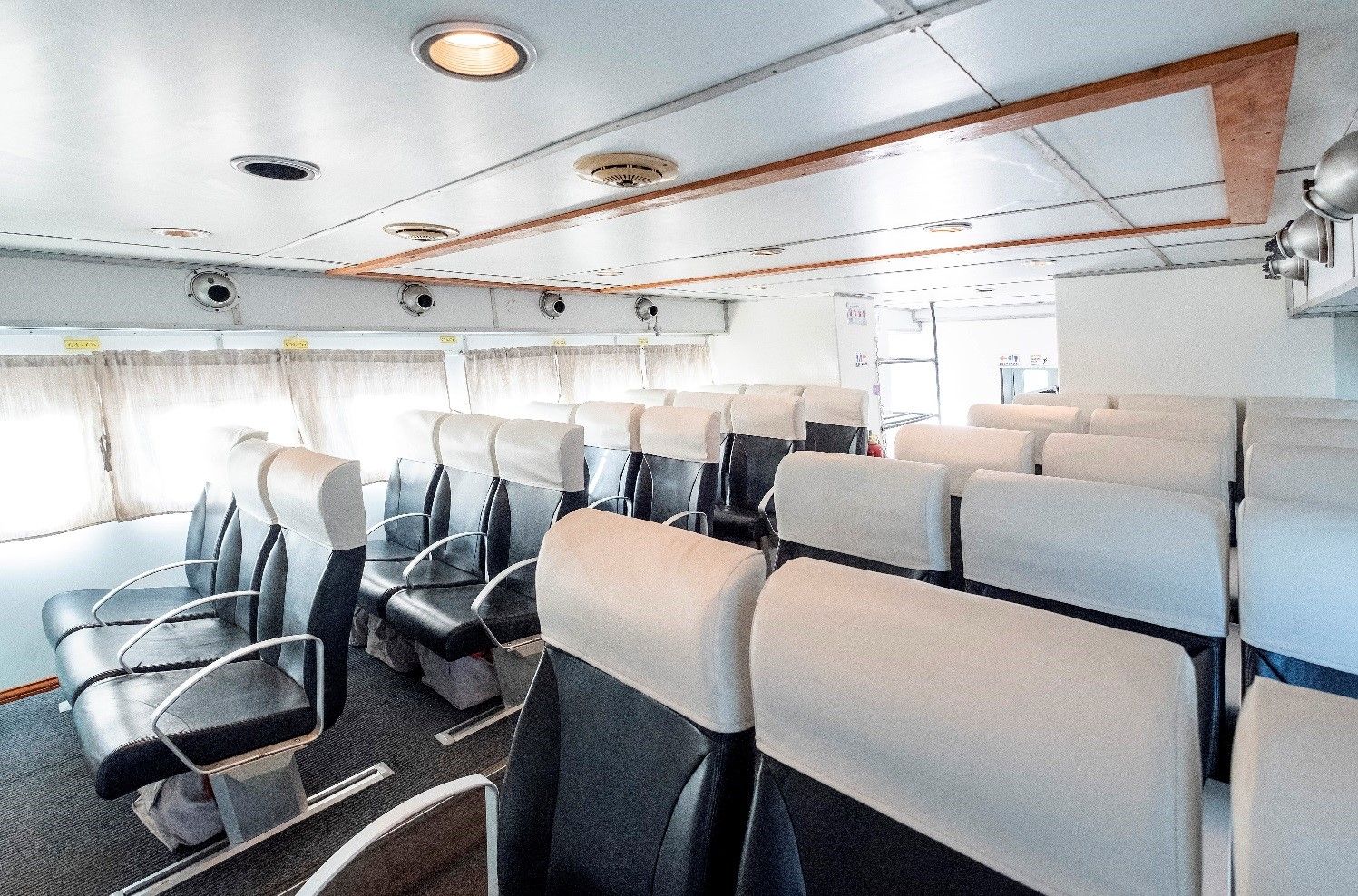 Jomalia Shipping - Book your ride