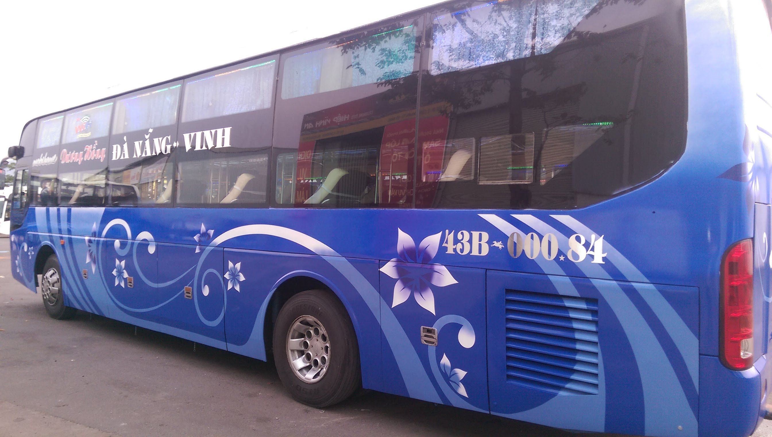 Duong Hong - Bus, Tickets and online bookings