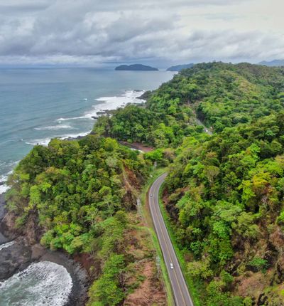 San Jose to Jaco Minivan, Bus $42 | Basic Comfort & More