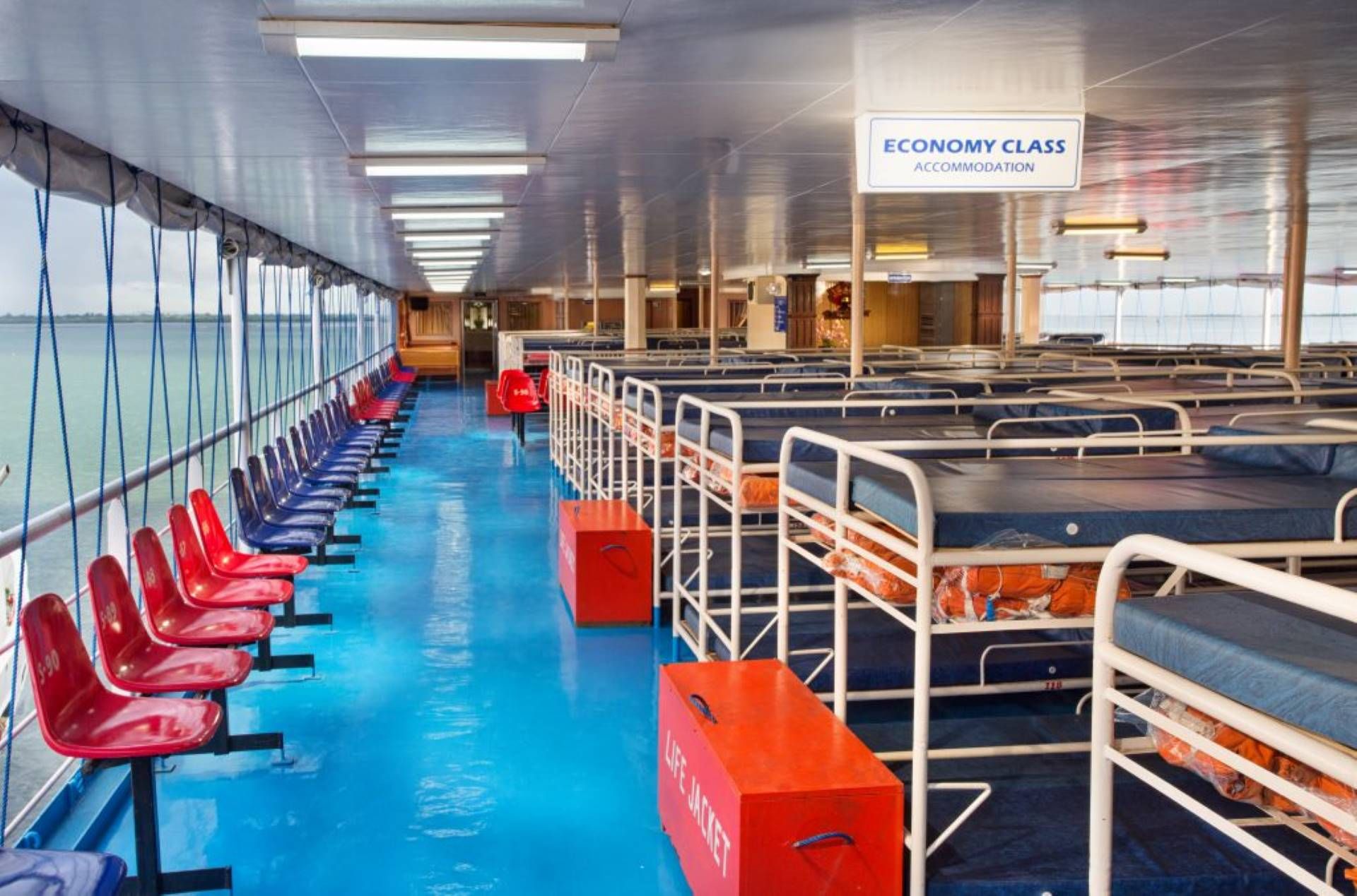 Roble Shipping - Book your ride