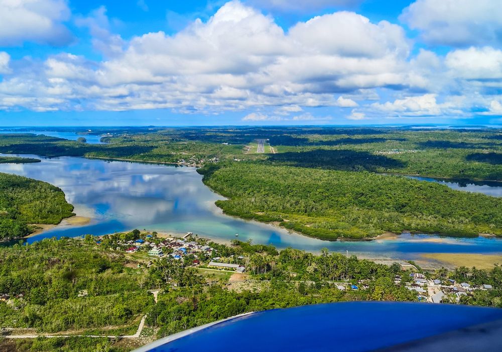 Dobo to Langgur tickets - flight