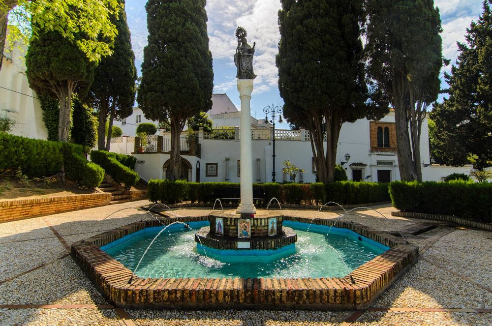 Castillo Caleta de Fuste to Huelva - flight tickets from US$79