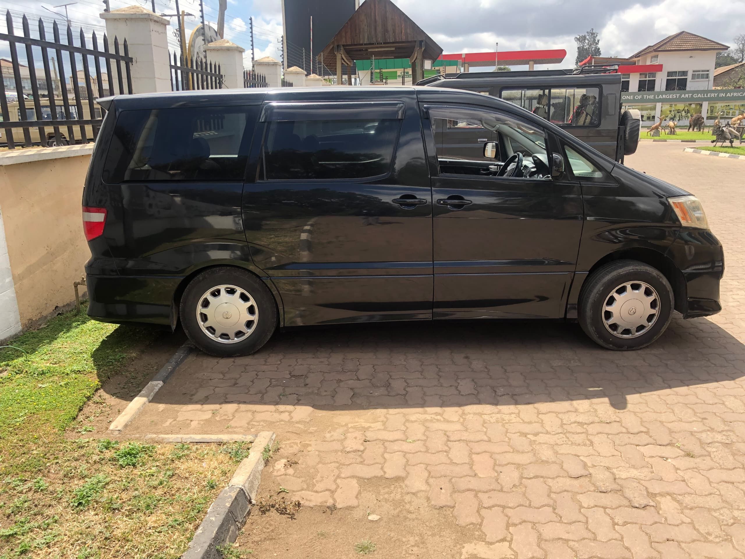 Impala Shuttle EA - Minivan, Tickets and online bookings
